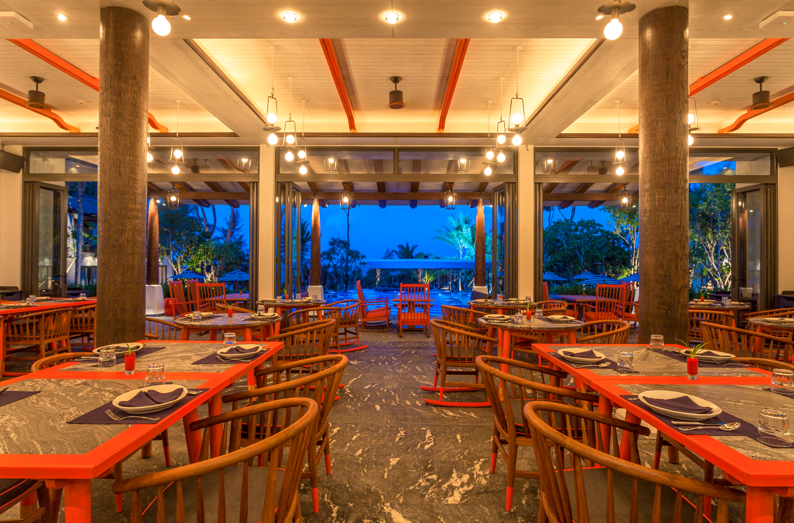 restaurant -021 – Lifestyle and Travel